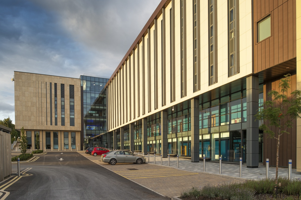 University of Bath - Project 10 W | Mann Williams